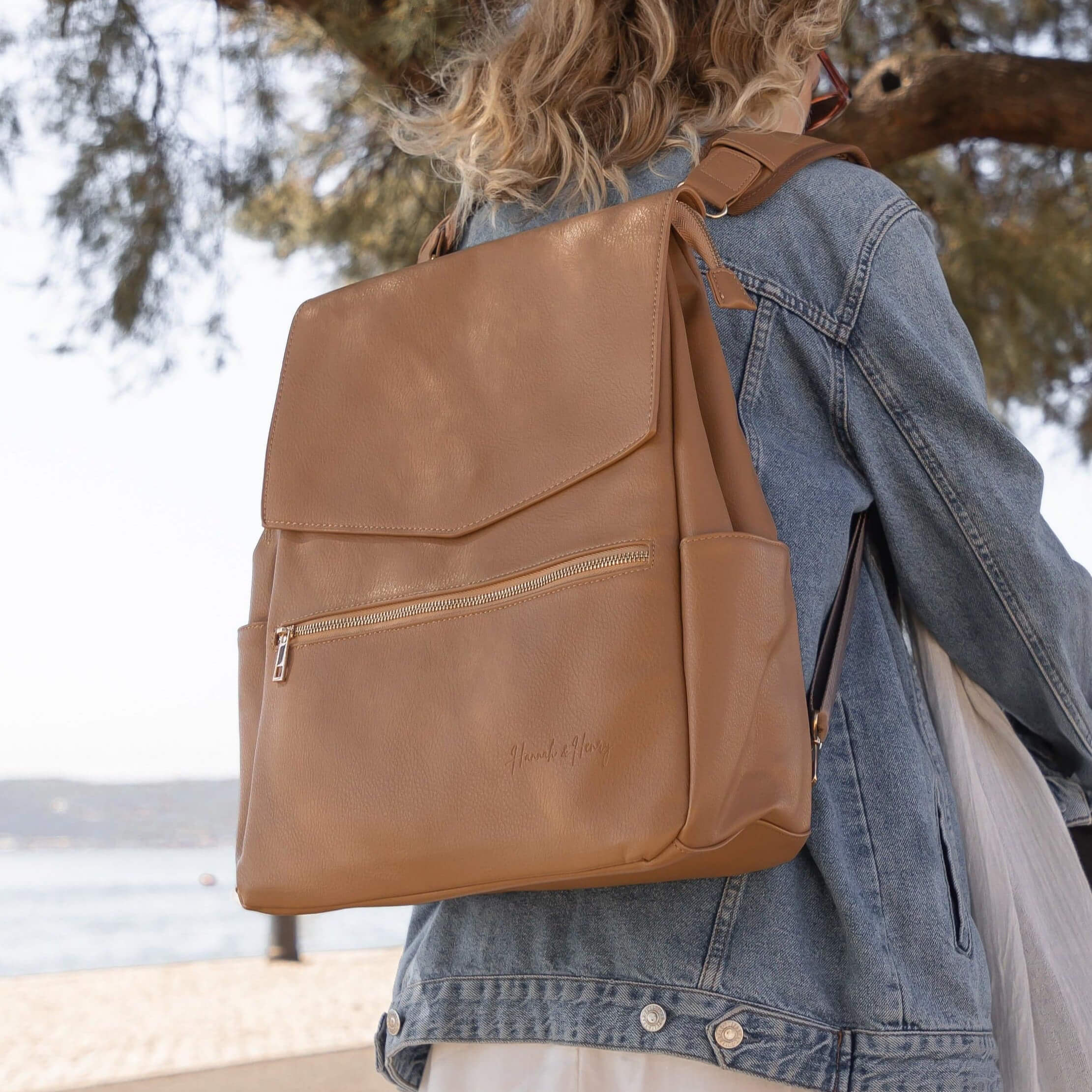 Classic Backpack | Hannah and Henry